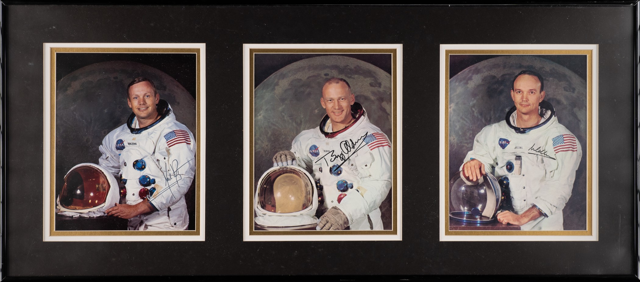 Apollo 11 Crew Signed Photograph Display - Neil Armstrong, Buzz Aldrin ...