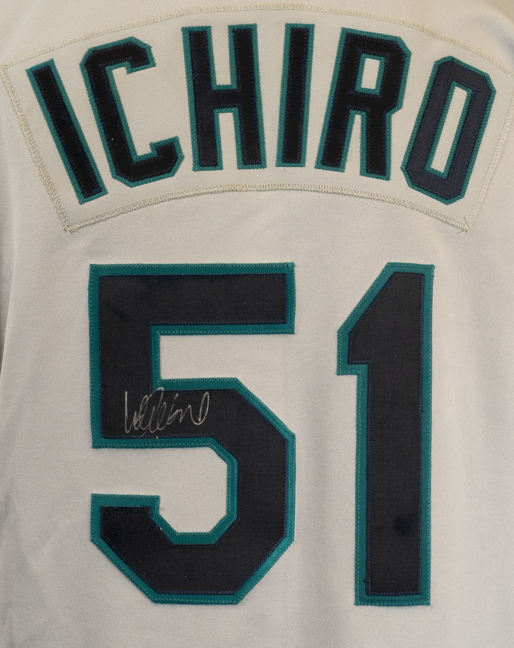 2001 Ichiro Suzuki Seattle Mariners Signed Game-Used Rookie Road Jersey ...